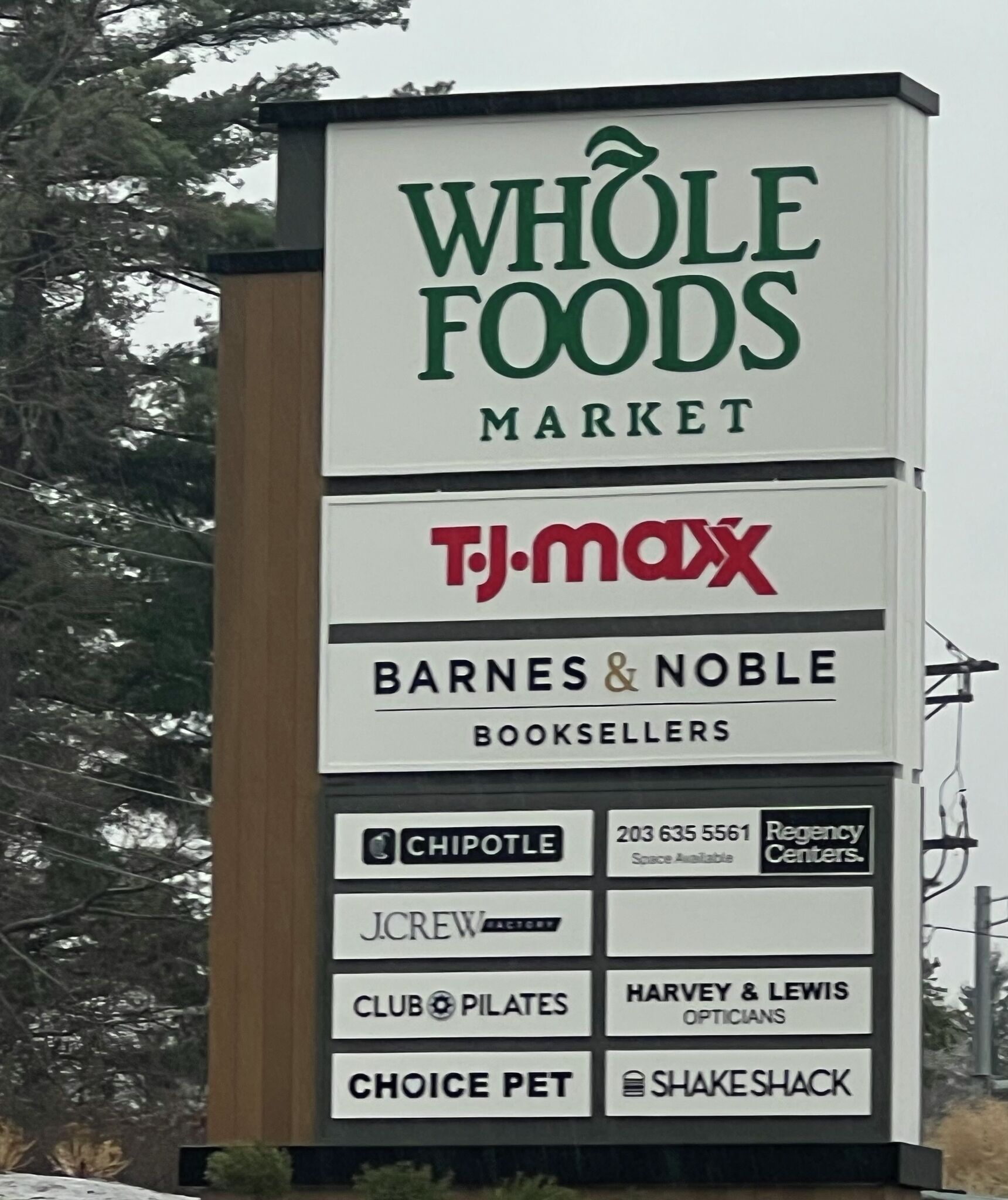 Two more tenants opening in Cheshire retail center