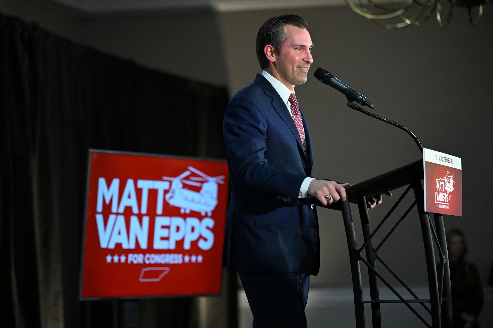 Republicano Matt Van Epps, apoyado por Trump, gana escaño de Tennessee ...
