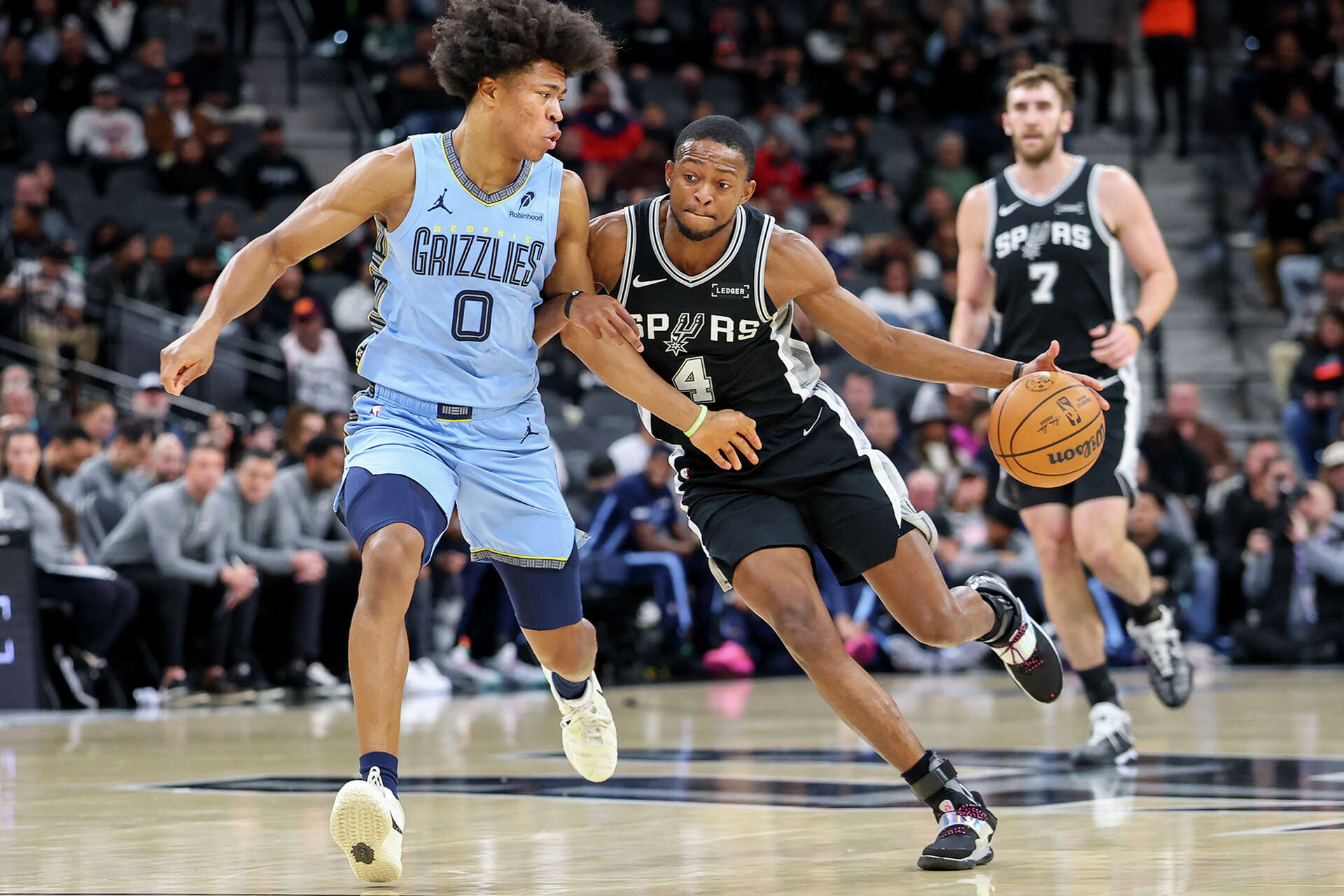 Spurs' De'Aaron Fox named to Emirates NBA Cup All-Tournament team