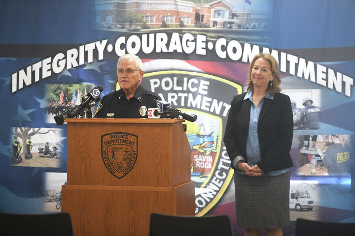 West Haven cop hit man 18 times after getting punched in face: Warrant