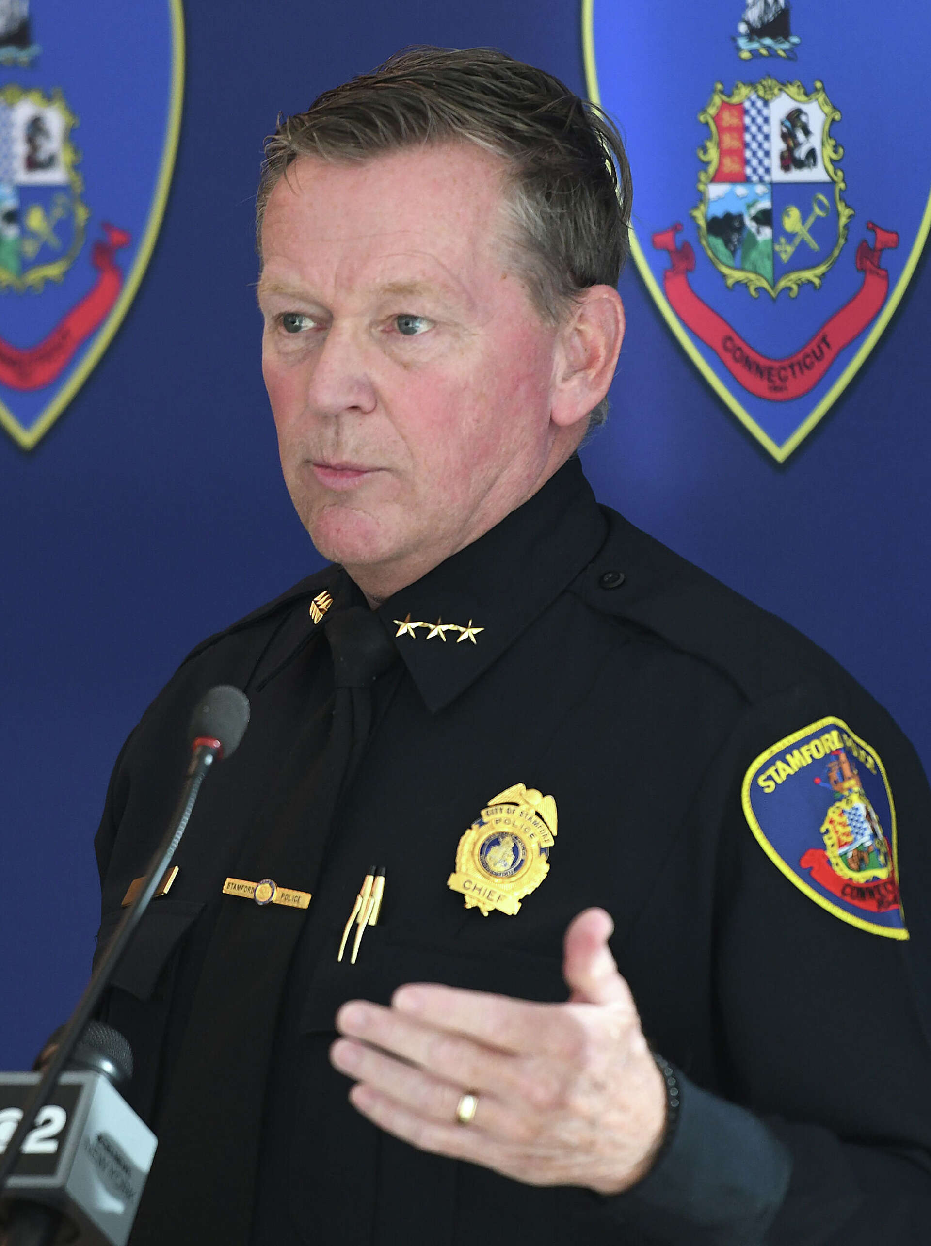 Videos show deadly Stamford standoff in Oaklawn Avenue eviction