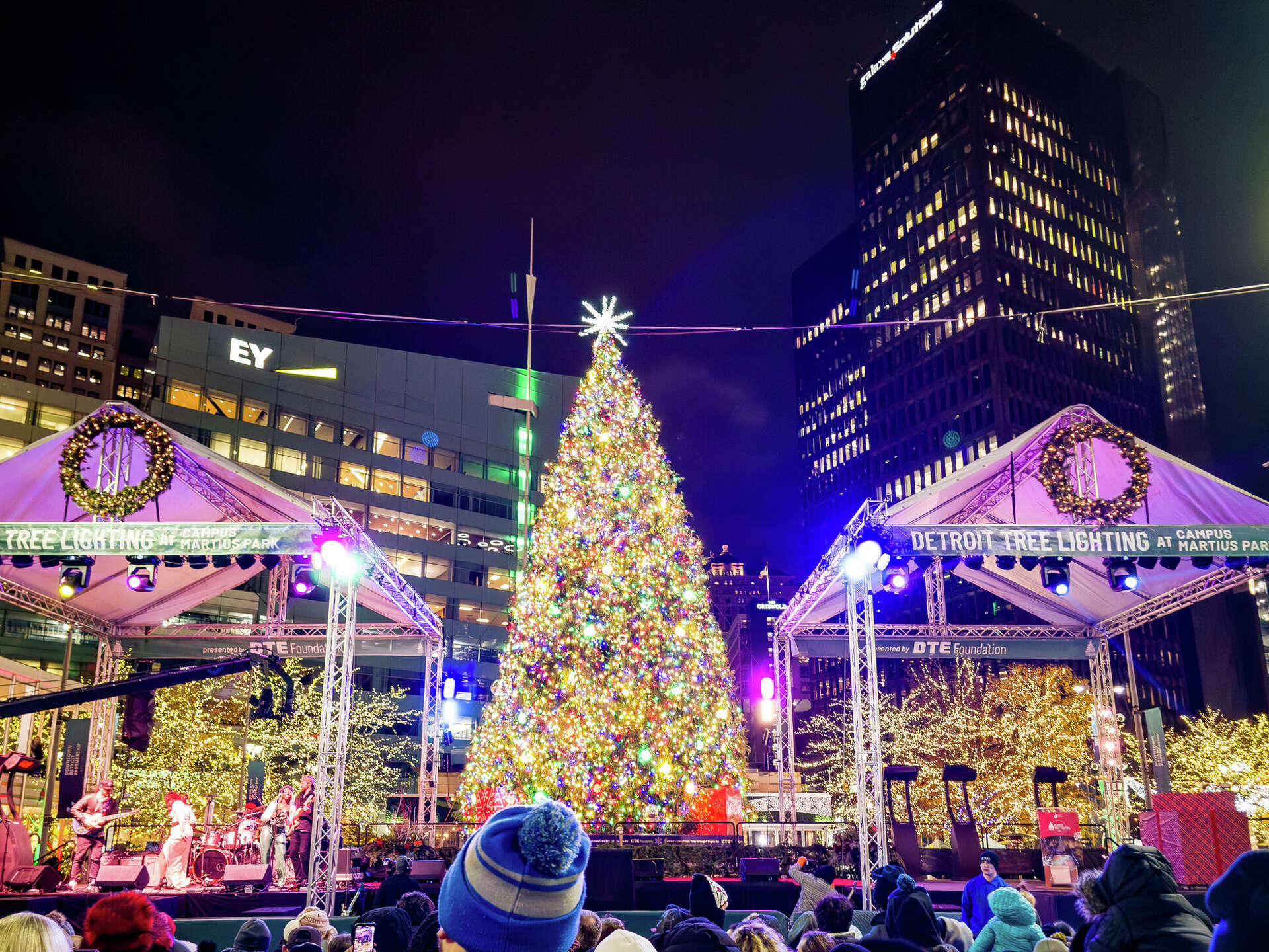 Michigan Christmas weather 2025: Old Farmers Almanac predicts snow