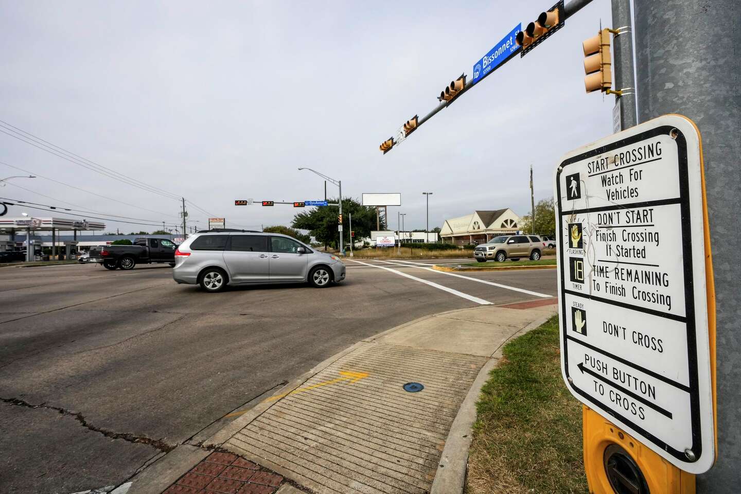 Houston approves $35.9M makeover of deadly Bissonnet corridor