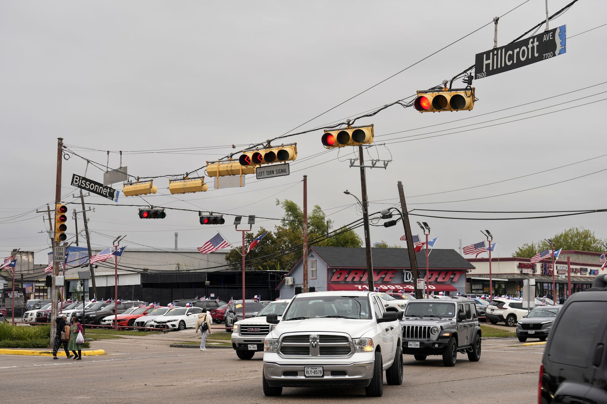 Houston approves $35.9M makeover of deadly Bissonnet corridor