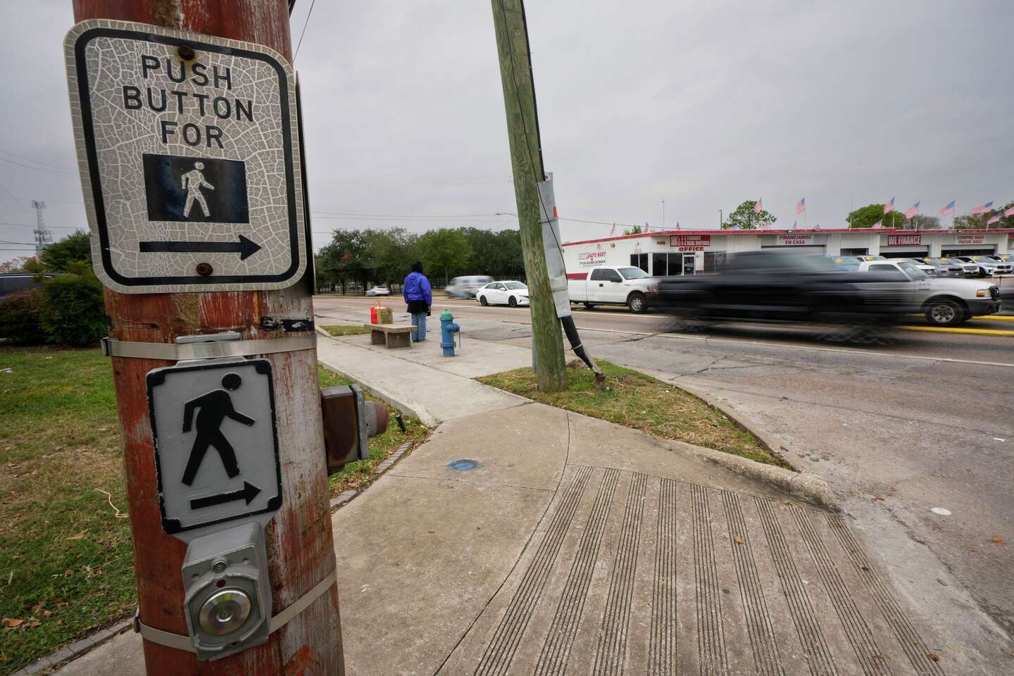 Houston approves $35.9M makeover of deadly Bissonnet corridor