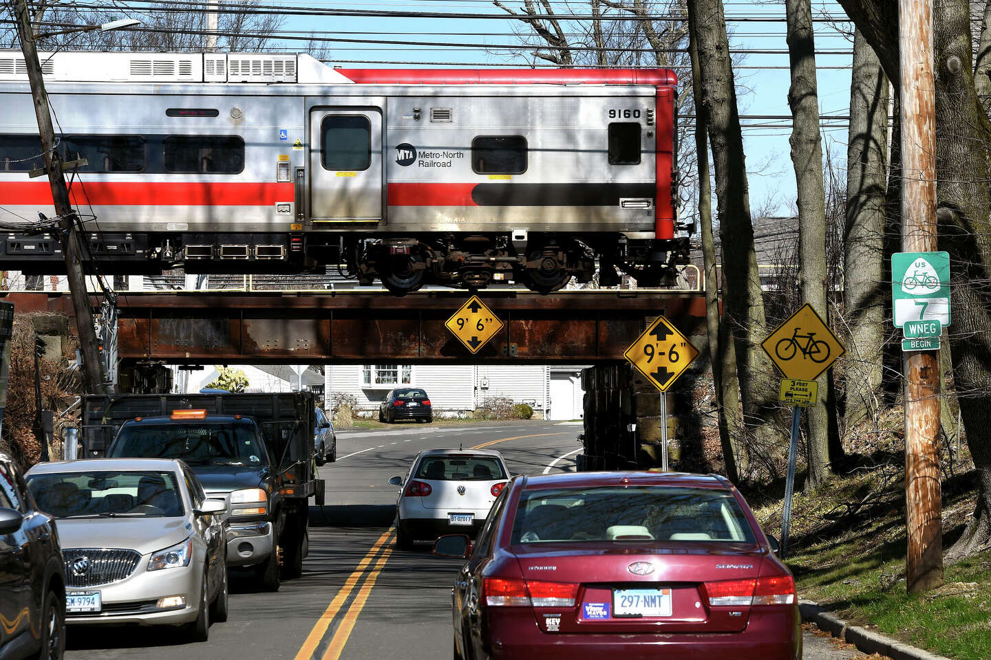 Metro-North raises fares, but not in Connecticut