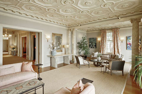 Historic mansion on SF's Billionaires' Row sells for half price
