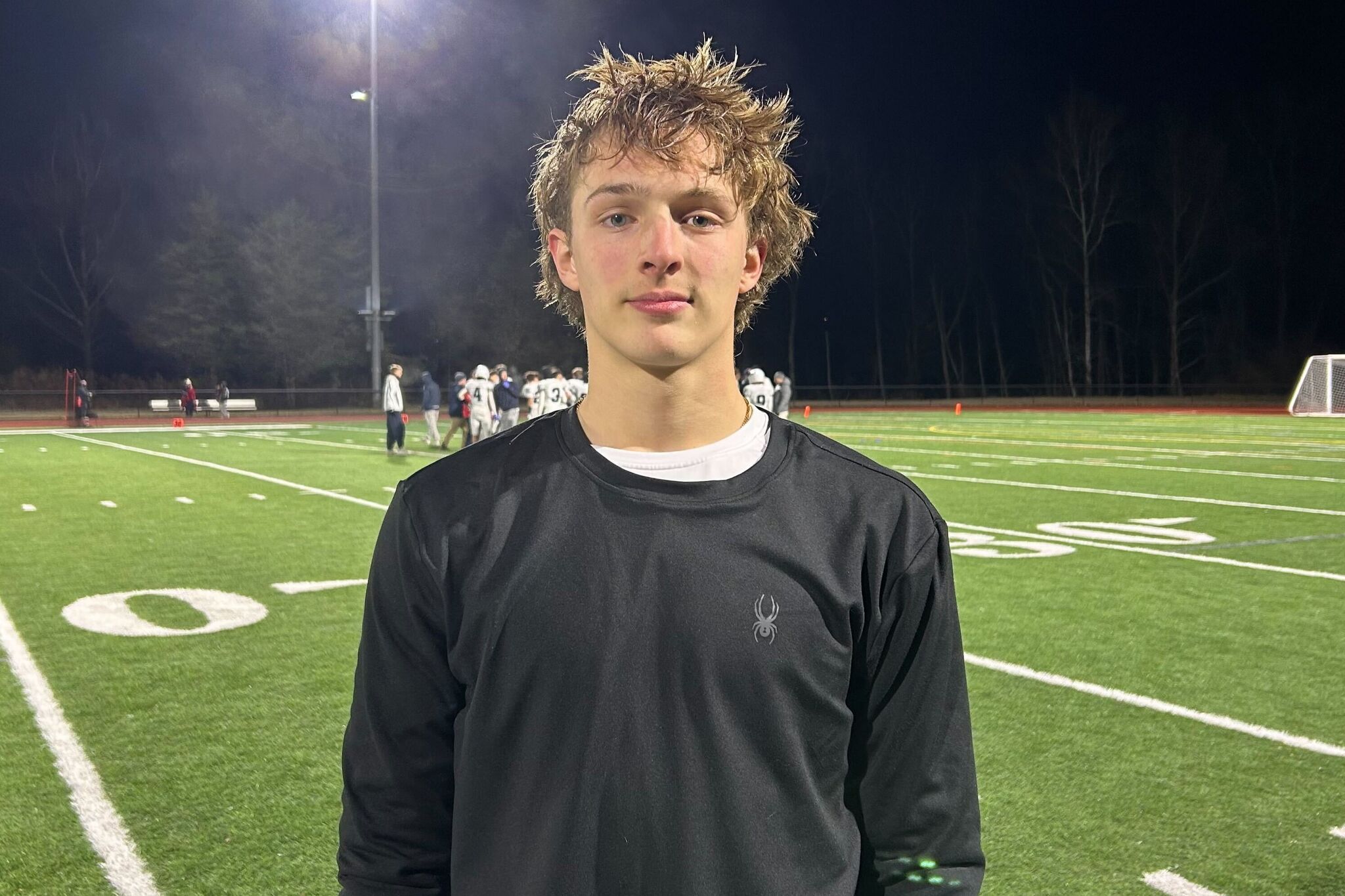 Nonnewaug football advances to CIAC semifinals with FG as time expires