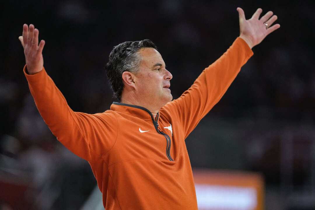 Texas Longhorns basketball humbled in blowout loss to Virginia