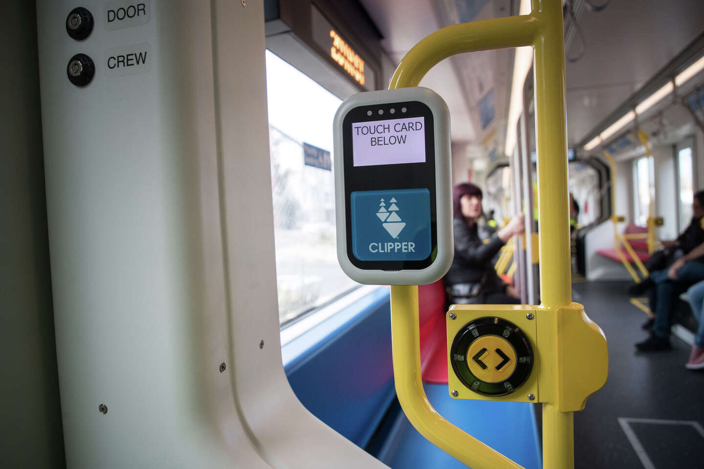 Muni and other Bay Area transit agencies will soon accept credit cards