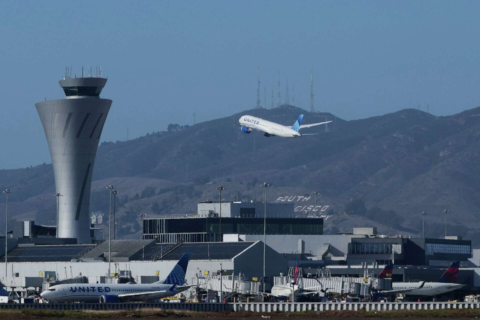 SFO ramp worker found dead