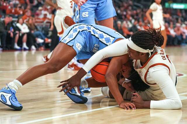 Texas basketball vs North Carolina: Game recap from Longhorns win