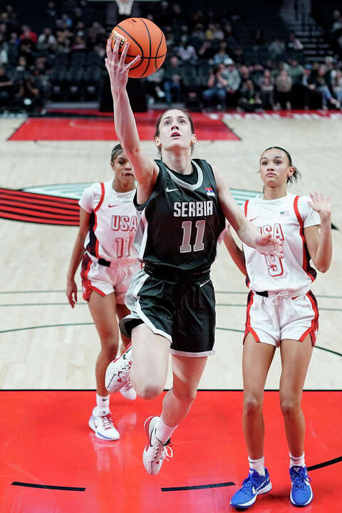 Why Serbian recruit Jovana Popovic signed with UConn