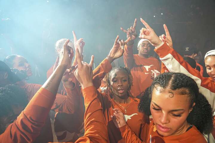 March Madness: Texas women's basketball learns seeding, will host