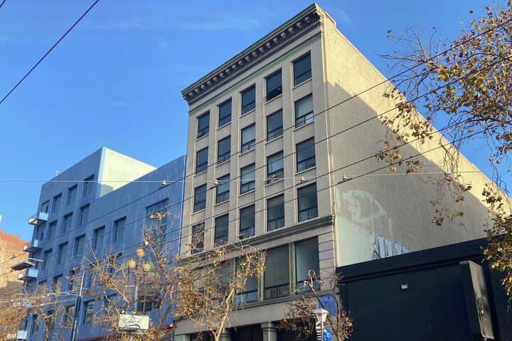 SF startup CEO says he plans to cram 400 'pods' into downtown building