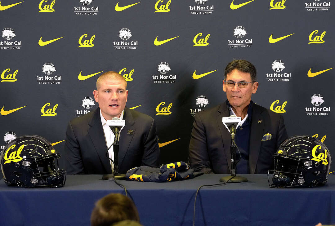 Cal coach Tosh Lupoi to stay with Oregon through Ducks’ title pursuit