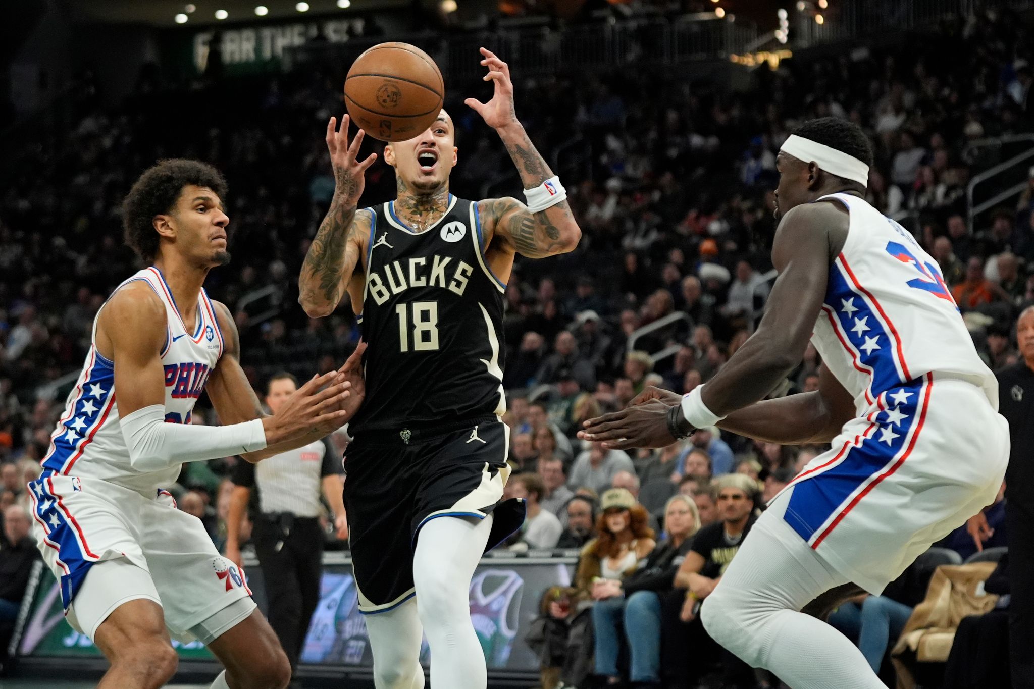 Big night from bench players helps 76ers beat Bucks 116-101