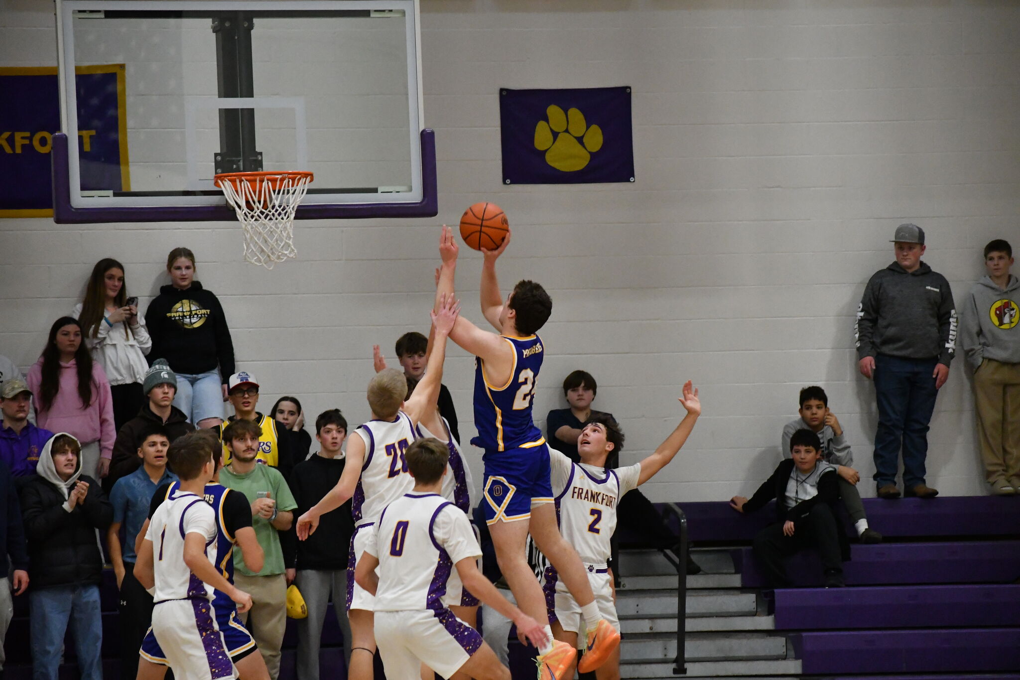 Onekama tops Frankfort, Bradford drills clutch jumper