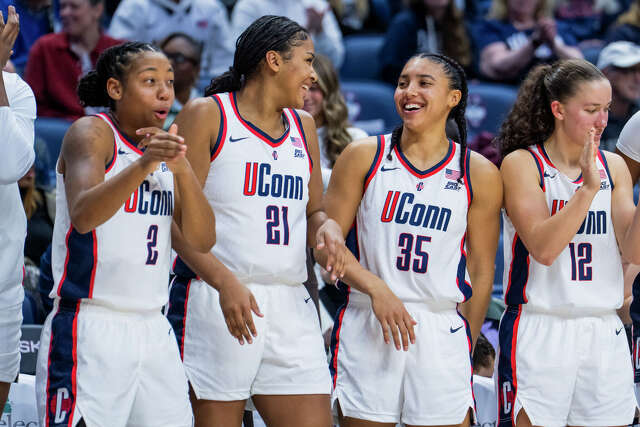 UConn women's basketball lead Carl Adamec's AP Top 25 ballot