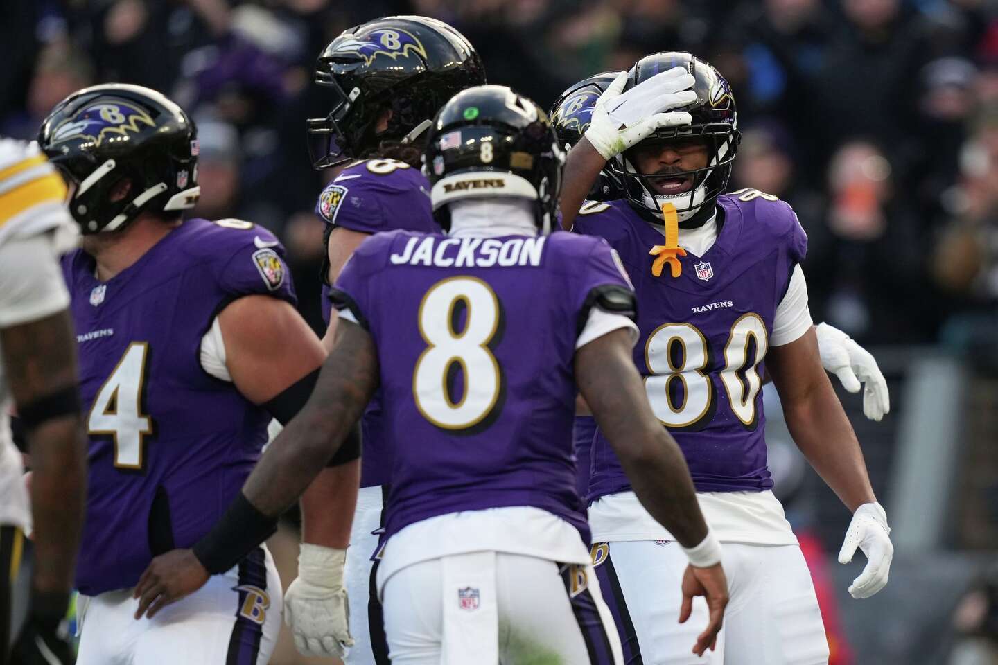 Ravens lose grasp on first place when Likely TD turns into a drop