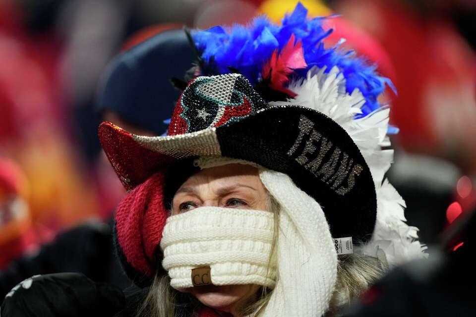 Houston Texans knock off Kansas City Chiefs in Week 14
