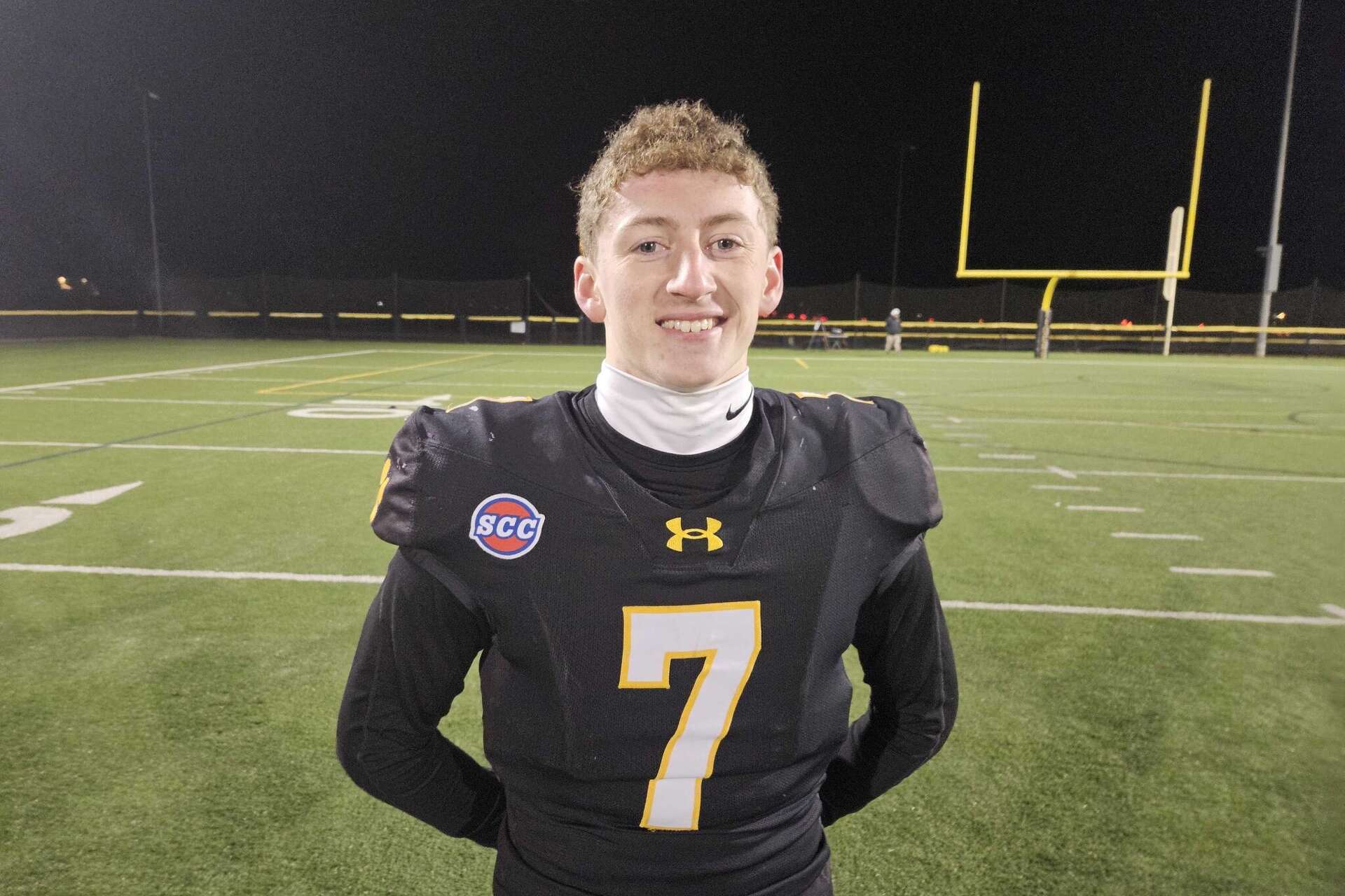 Hand football team defeats Nonnewaug in CIAC Class SS semifinal