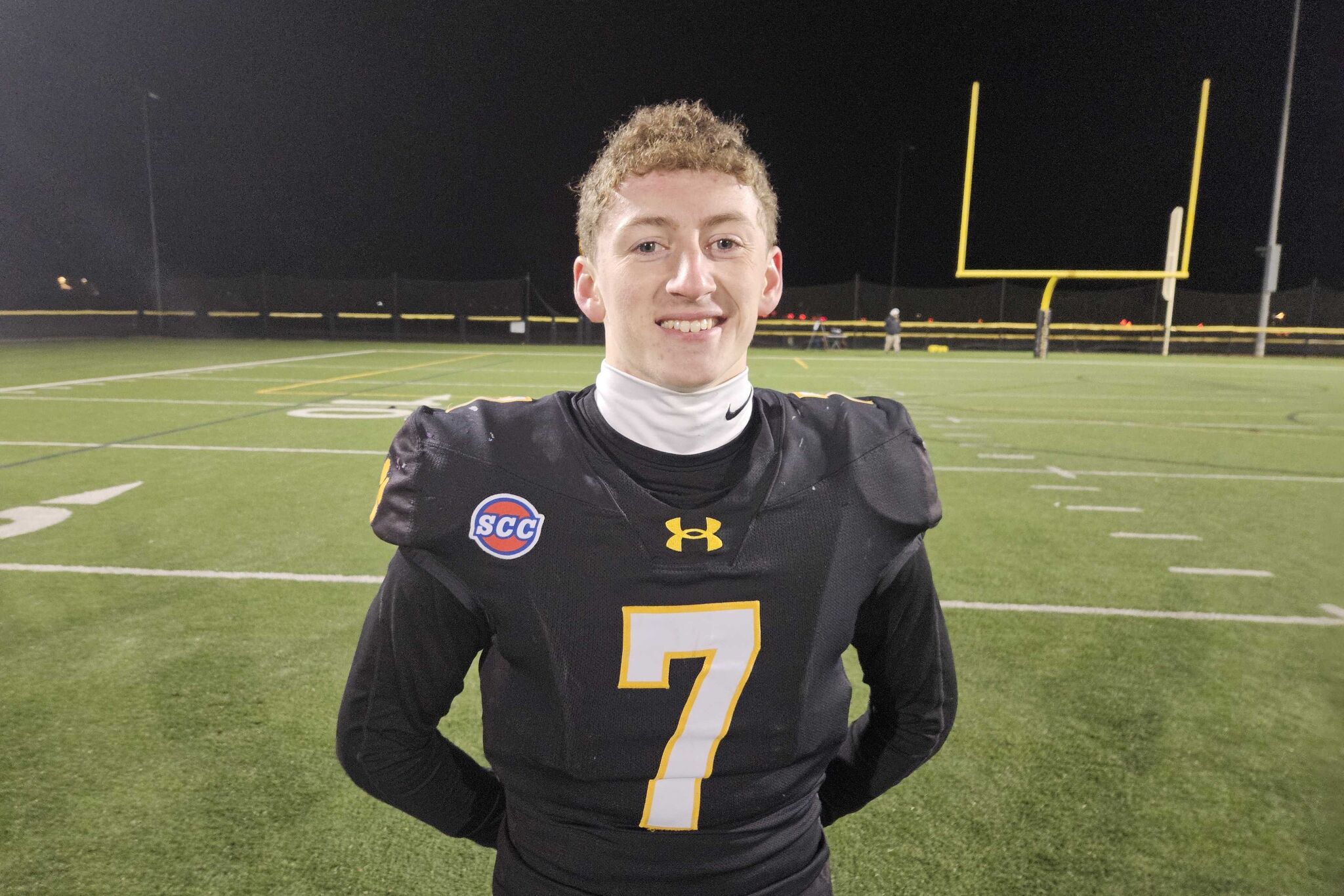 Hand football team defeats Nonnewaug in CIAC Class SS semifinal