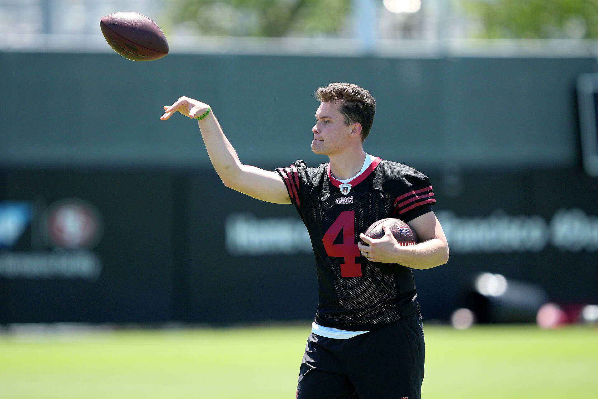 49ers rookie QB Kurtis Rourke hopes to prove worthy of links to Purdy
