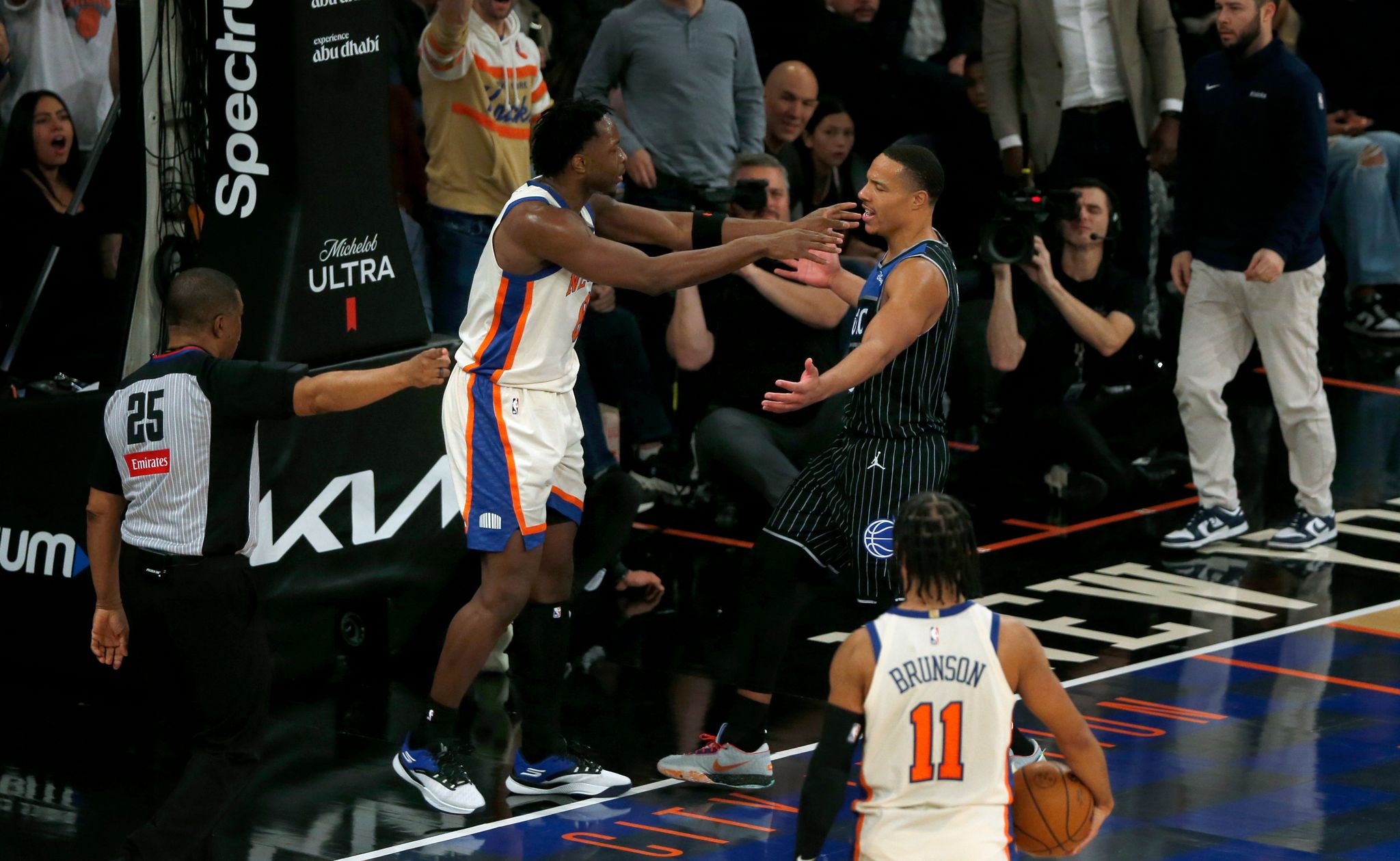 NBA fines Magic's Bane $35K for throwing ball at Knicks's Anunoby