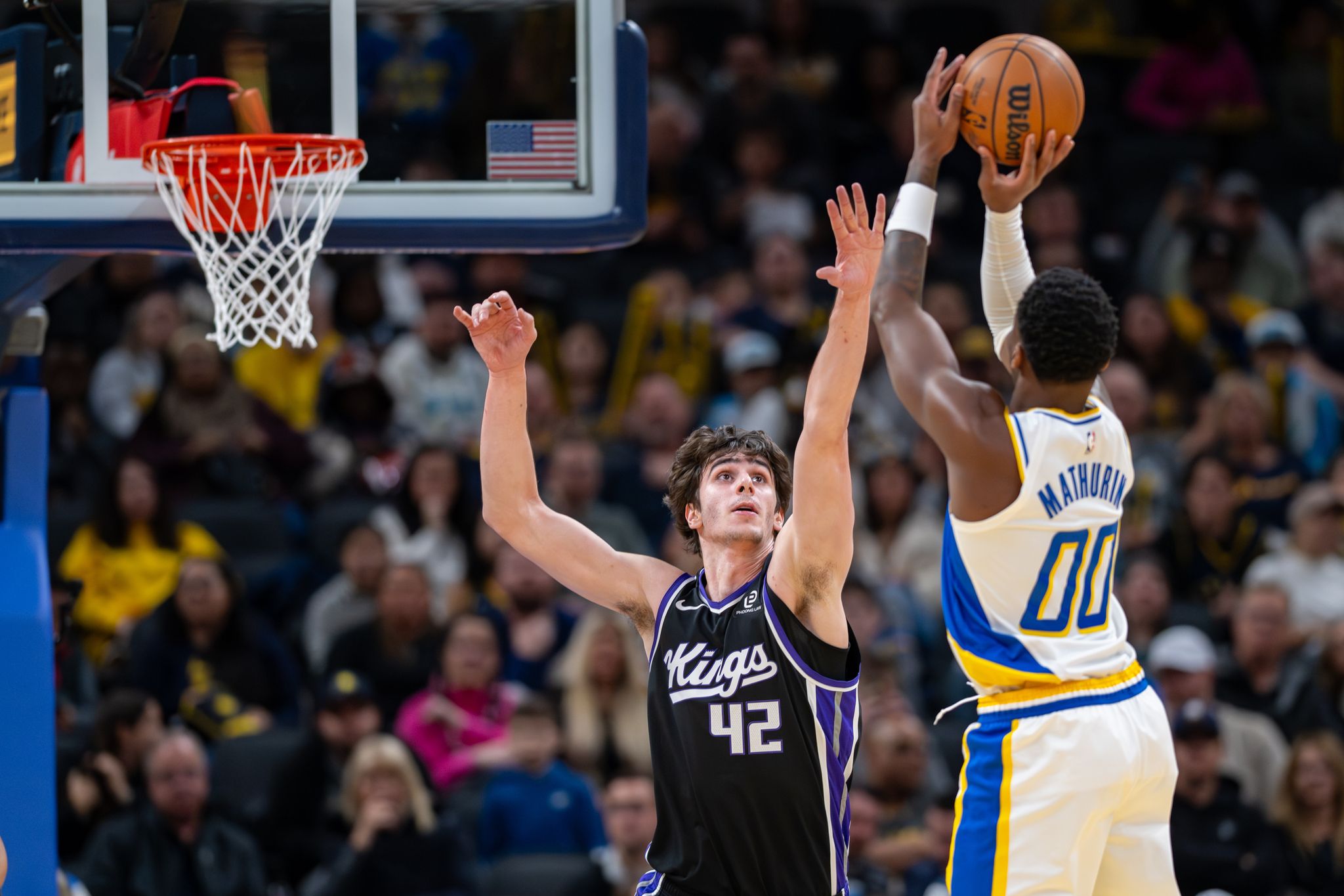 Andrew Nembhard sparks the Pacers to a 116-105 victory over the Kings