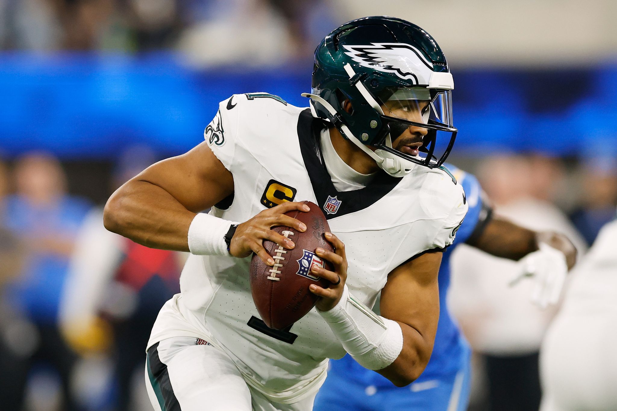 Jalen Hurts' turnovers doom Eagles in 3rd straight loss, raising ...