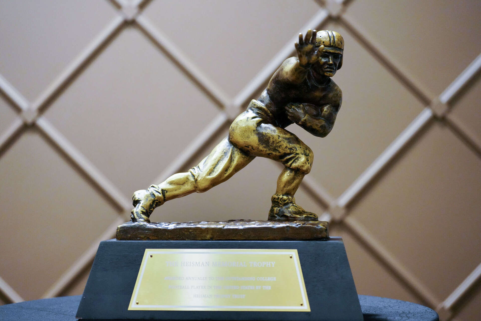Heisman Trophy 2025 ceremony: Time, TV channel, how to watch