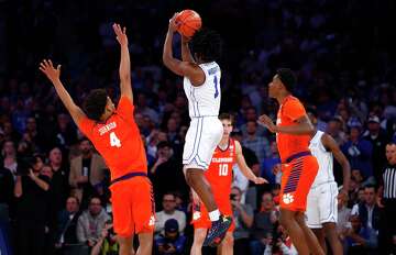 Wright hits winning 3 at buzzer and Dybantsa scores 28 as No. 10 BYU ...