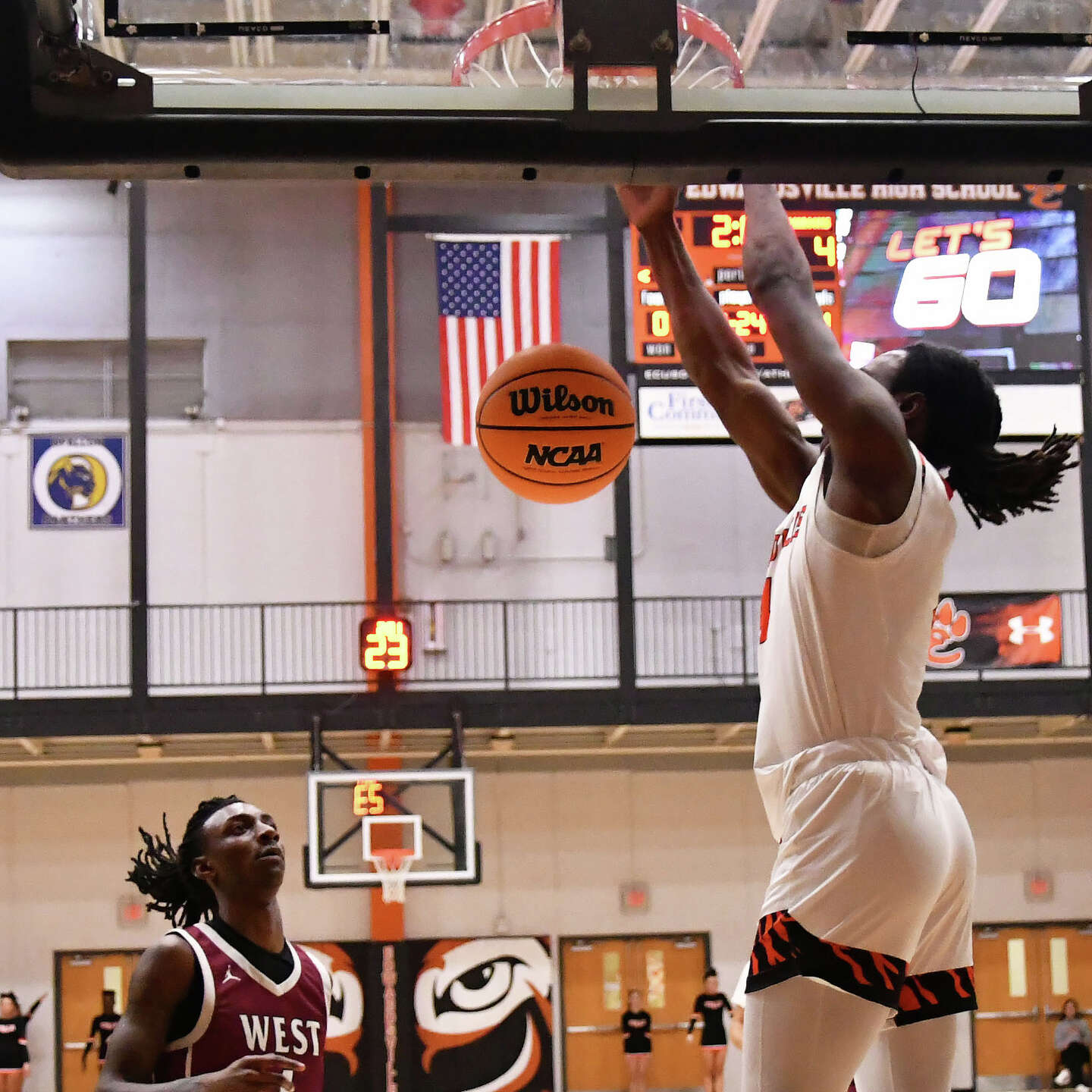 Edwardsville boys basketball hosts Belleville West in league action