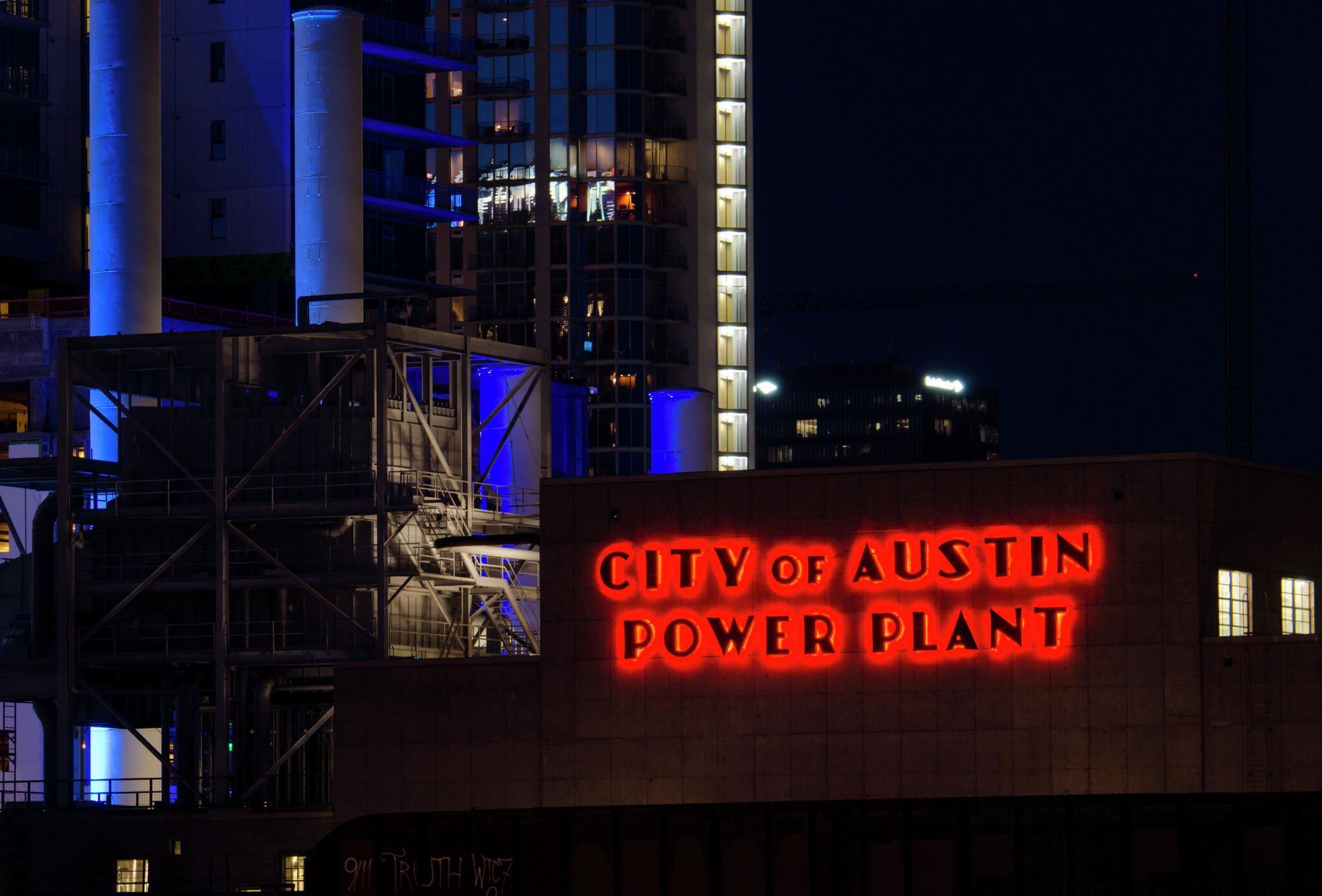 Former Austin Energy worker accused of defrauding nearly $1M