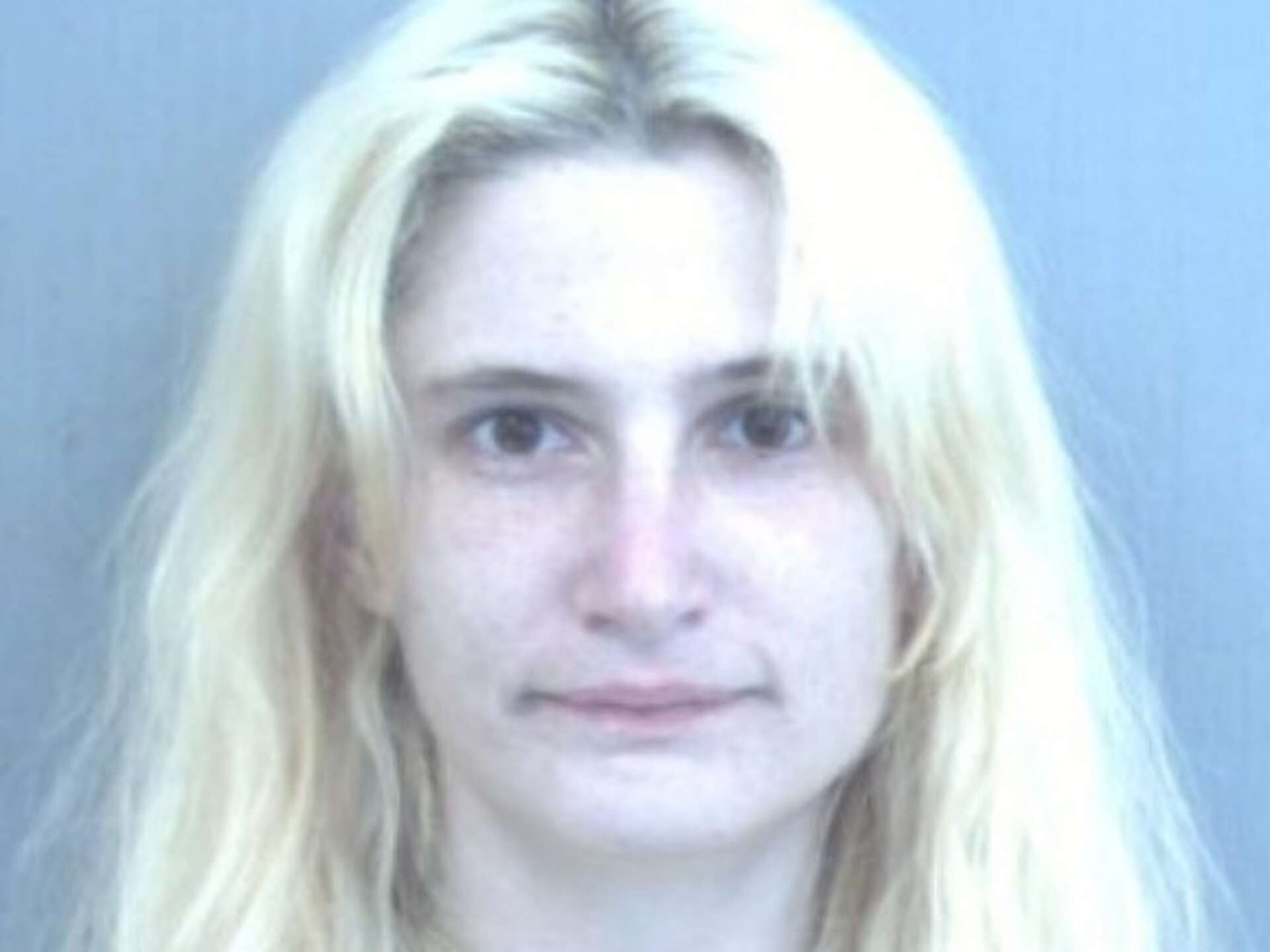 Woman fled from police on I-91 in Wethersfield, hit cruiser: Police