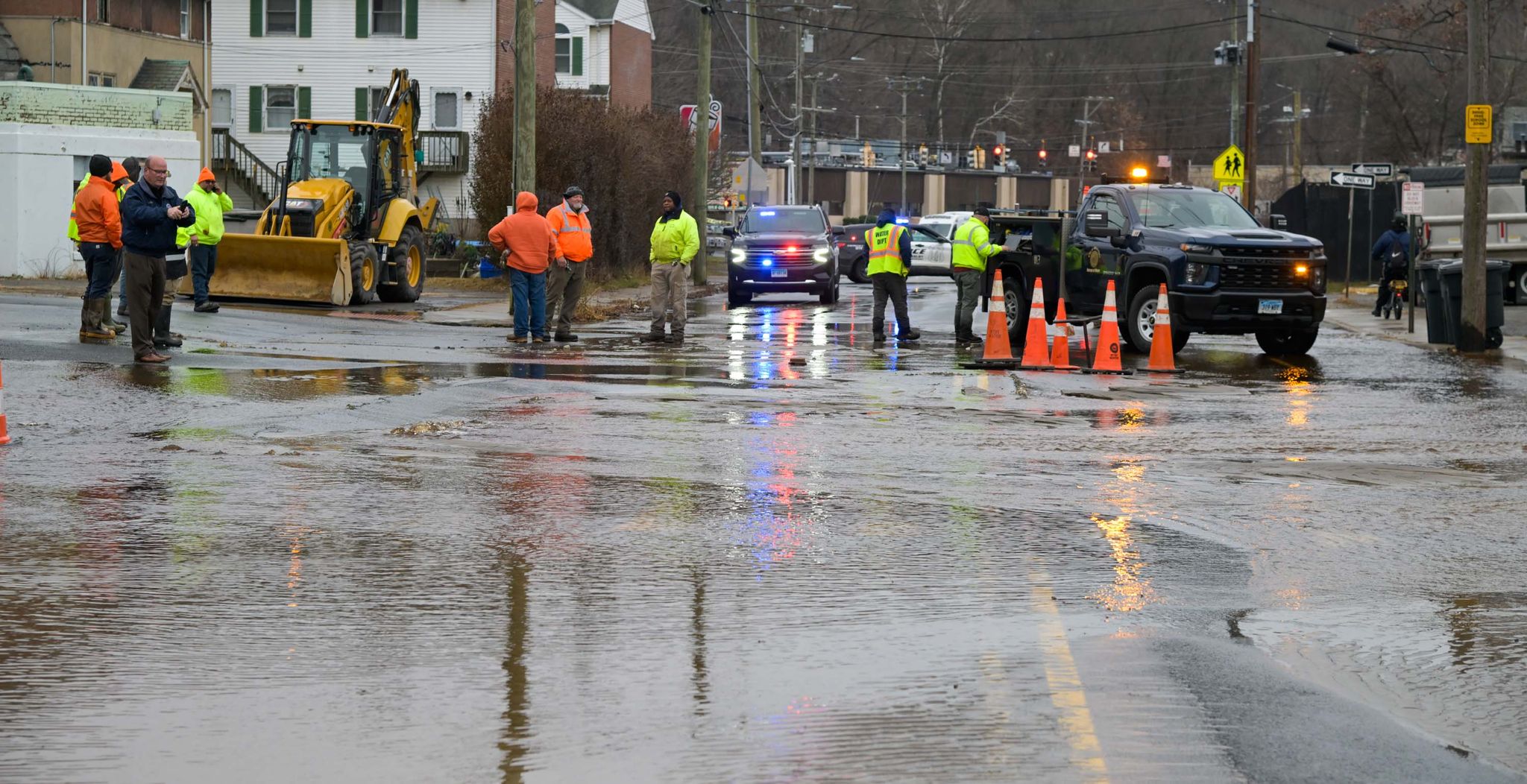 Waterbury service line break cuts off water for about 20 homes: Mayor