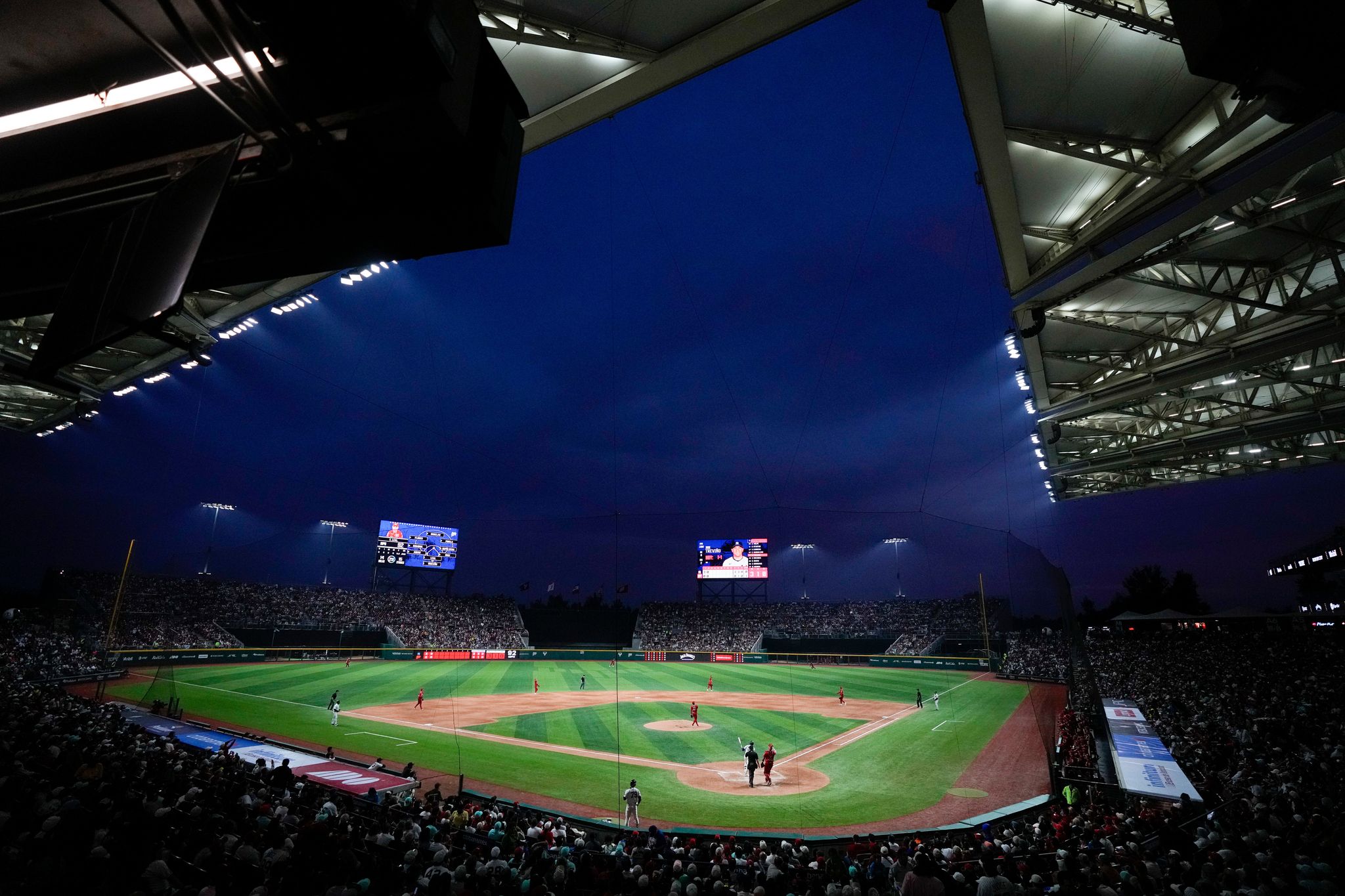 MLB finalizes 2-game series in Mexico City between Diamondbacks and ...