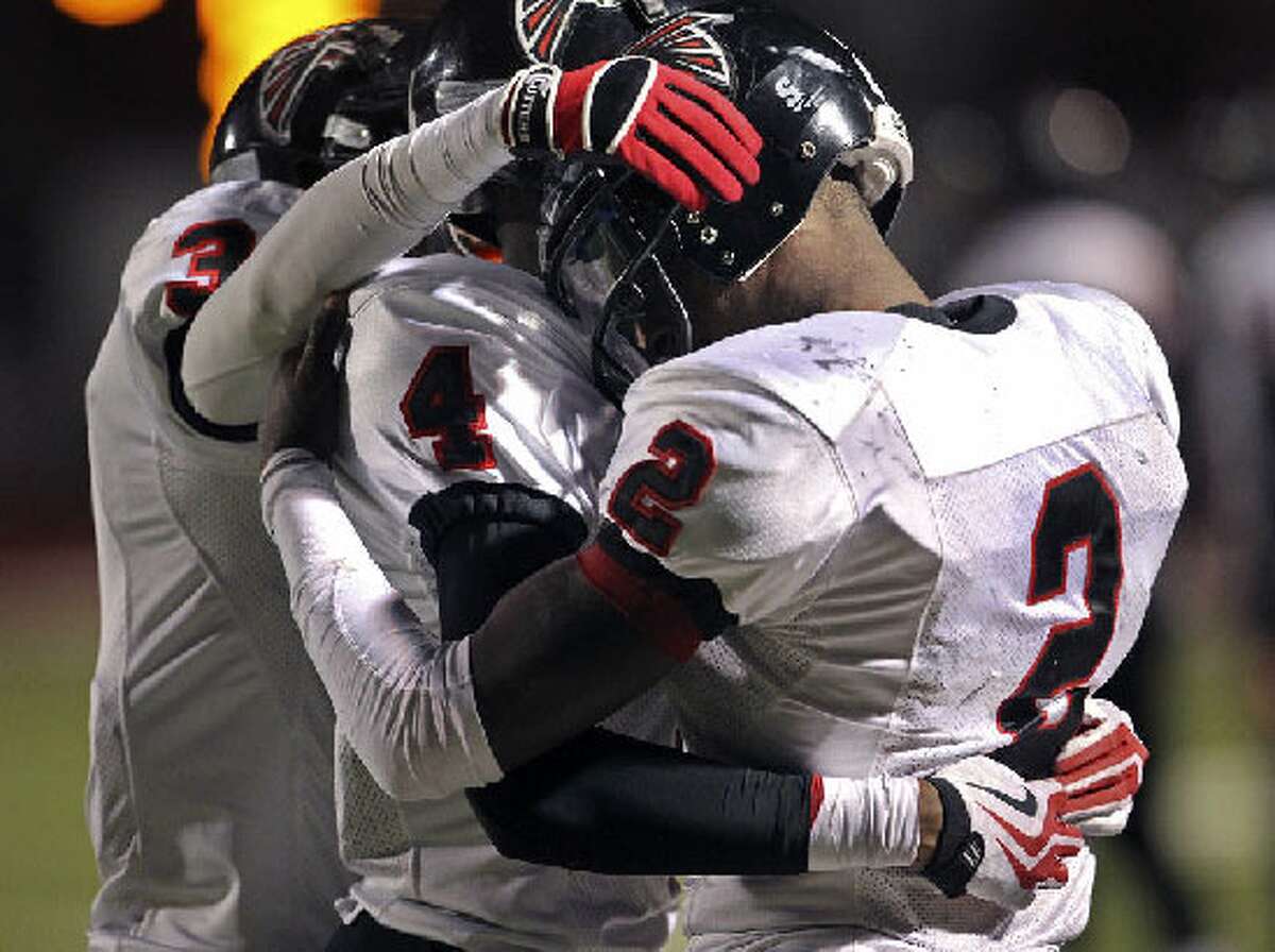 Stevens survives double-OT scare