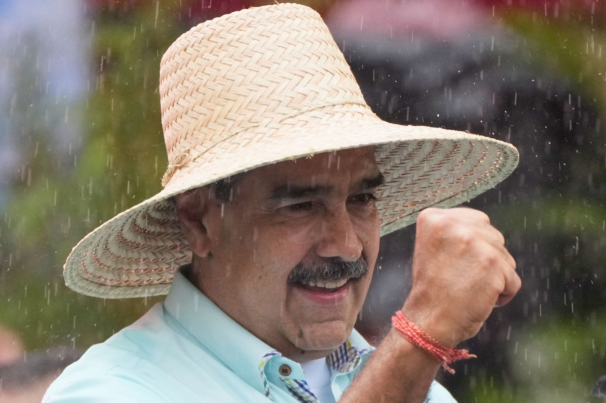 Guardia Costera de EEUU persigue otro petrolero que ayuda a Venezuela a ...