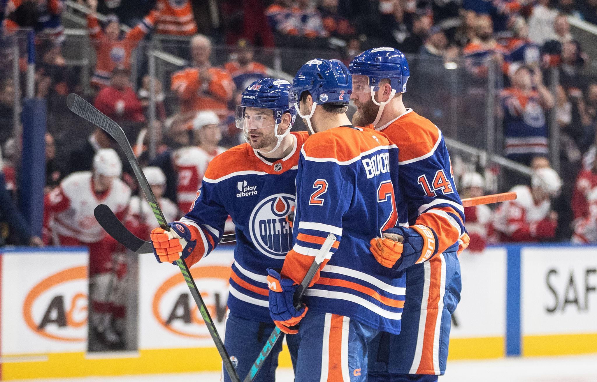 Hyman has 3 goals, McDavid gets 4 assists as Oilers beat Red Wings 4-1