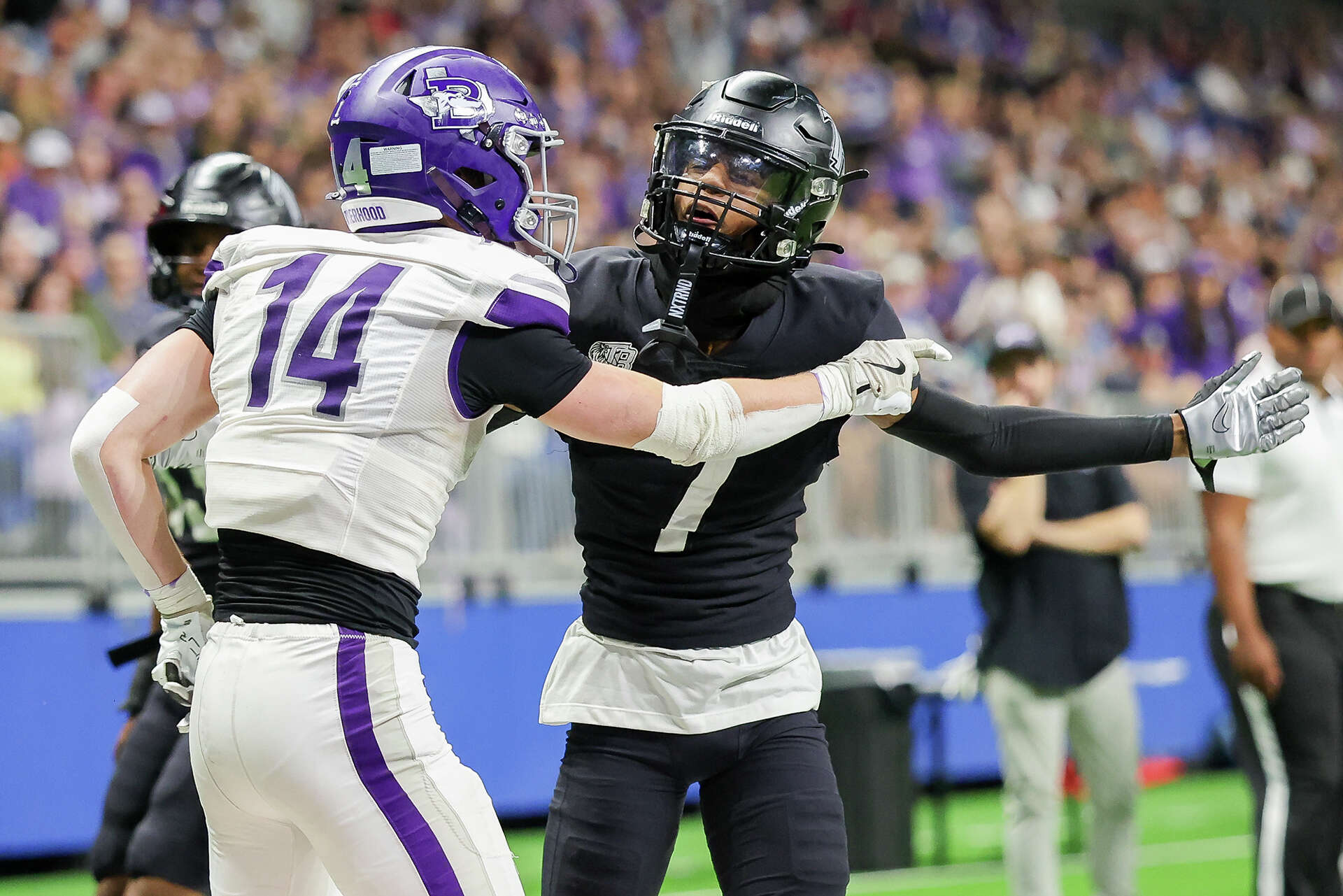 Boerne football falls to Richmond Randle in semifinals once again