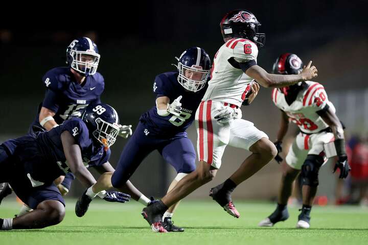 Smithson Valley football beats Port Arthur Memorial in state semis