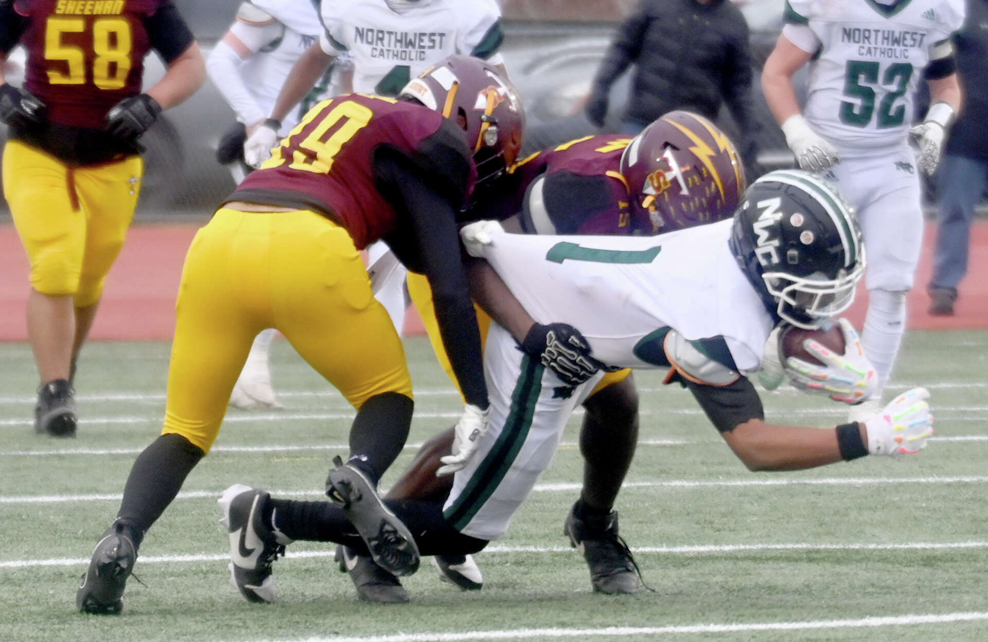 Sheehan football defeats Northwest Catholic for CIAC Class S ttile