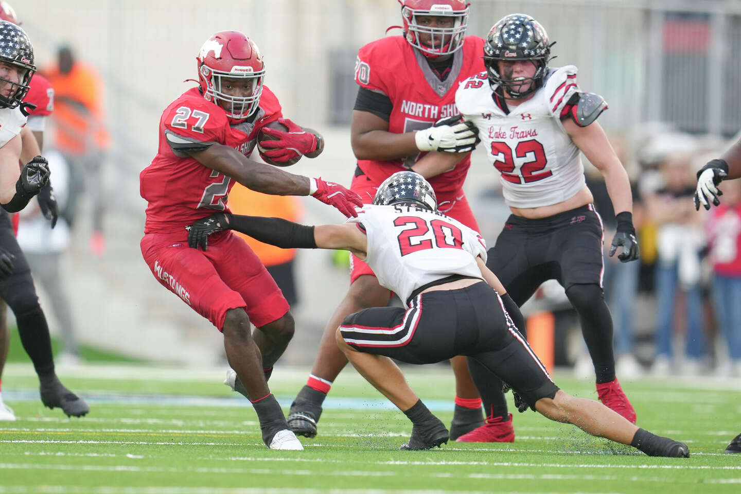 High school football playoffs: Lake Travis vs North Shore score