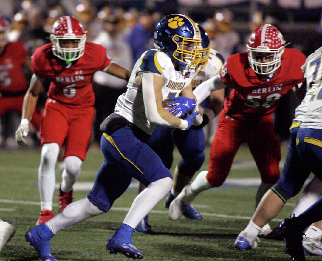 Berlin defeats Brookfield for Class M title with 80-yard return
