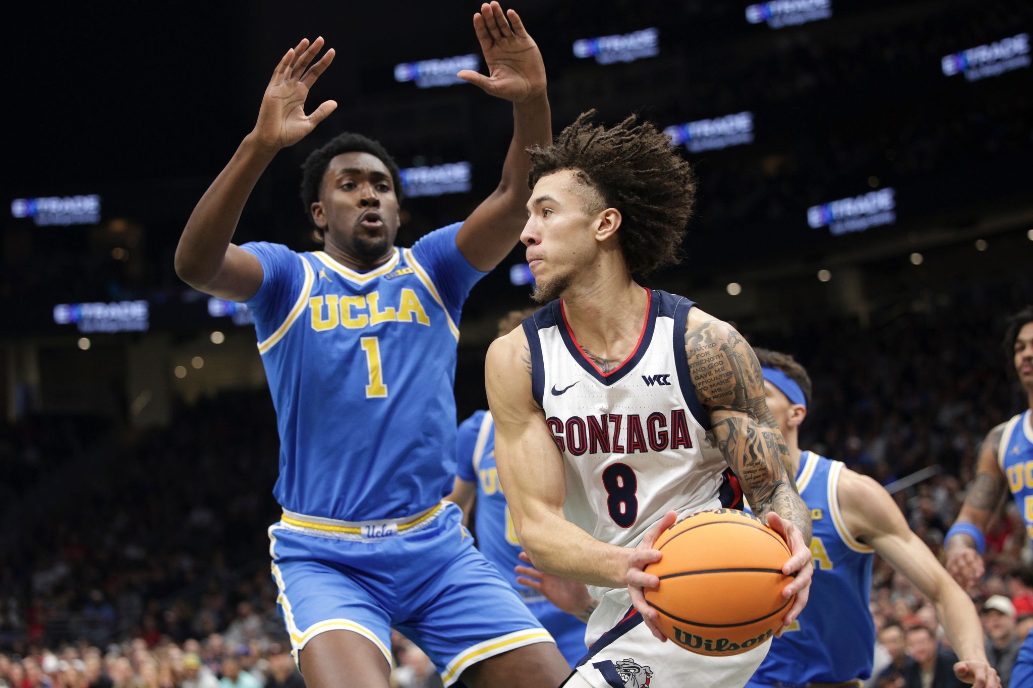 Graham Ike leads No. 8 Gonzaga past No. 25 UCLA for 9th win of the season