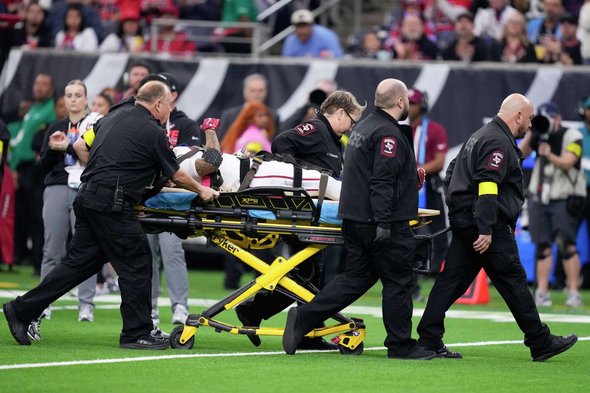 Cardinals' Andre Baccellia injury update: Kick returner carted off