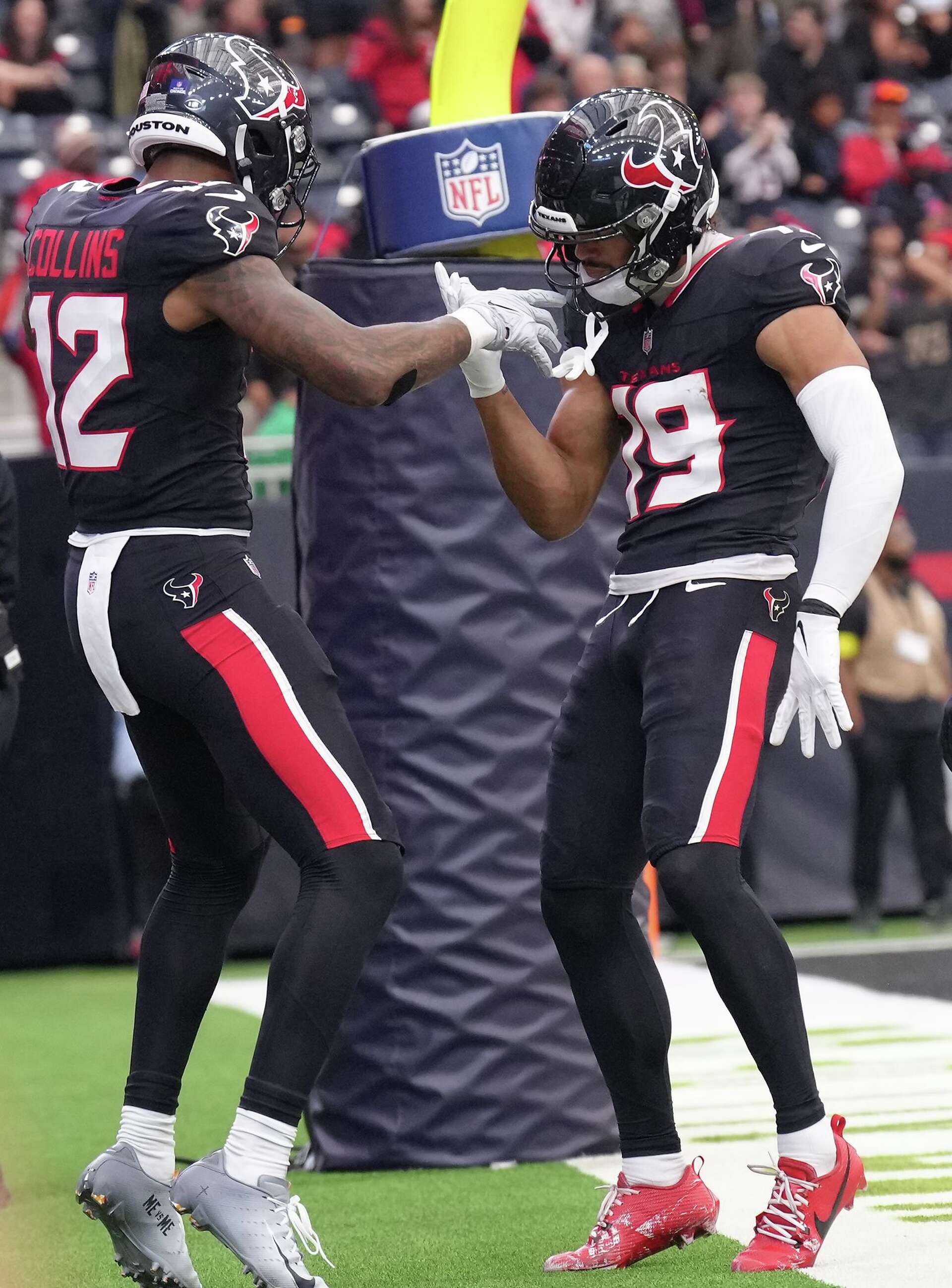 Texans' Woody Marks' TD not a rushing TD. Players explain why.