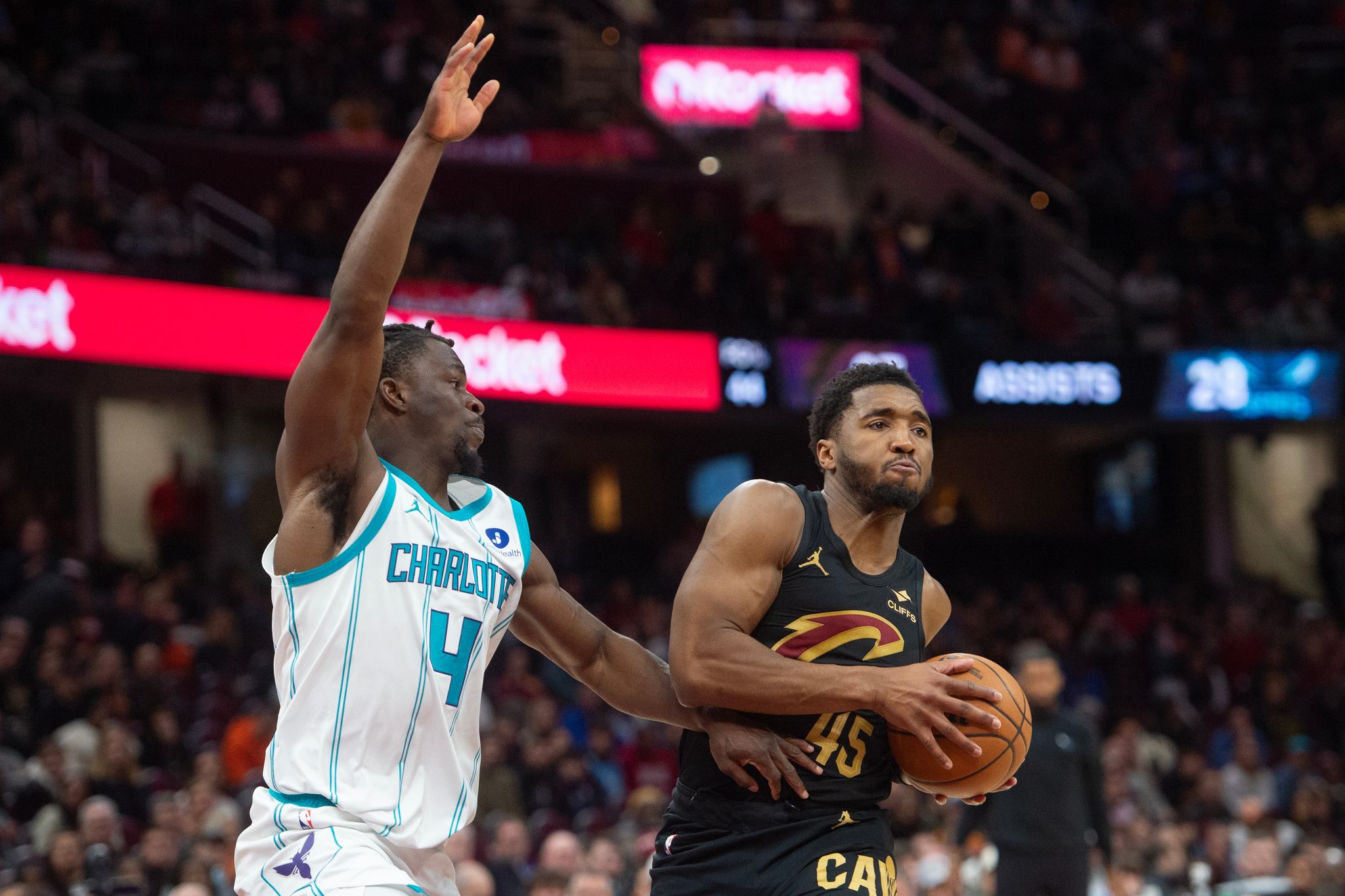 Donovan Mitchell on Cavs being booed at home after loss to Hornets: `I ...